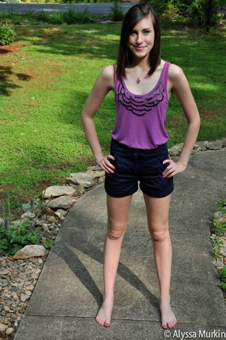 Alyssa Murkin Photography Bailey Bee