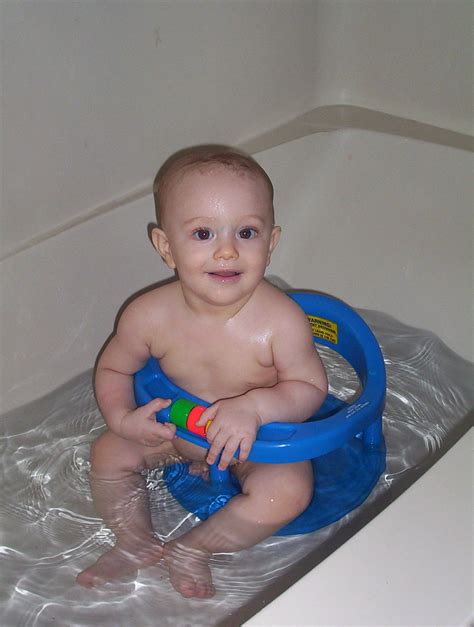 Jr Frayne Bath Time Raynfree1 Flickr