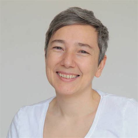 Shiatsu Praxis Mag Rosemarie Ortner · Qualified Practioner