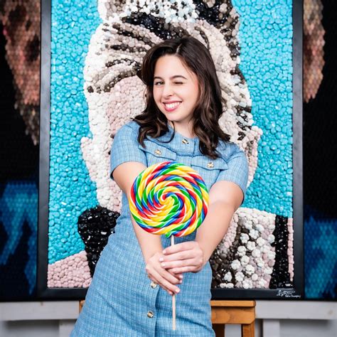 Girl Who Eats Art