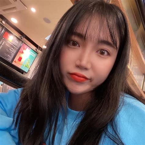 수밍밍 Miniminimine On Threads