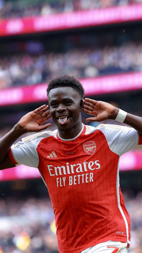 Bukayo Saka Wallpaper Hd