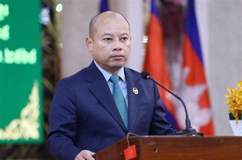 សម្តេចកិត្តិសង្គហបណ្ឌិត ម៉ែន សំអន អញ្ជើញប្រារព្ធពិធីជូនពរ និងអបអរសាទរបុណ្យចូលឆ្នាំថ្មី