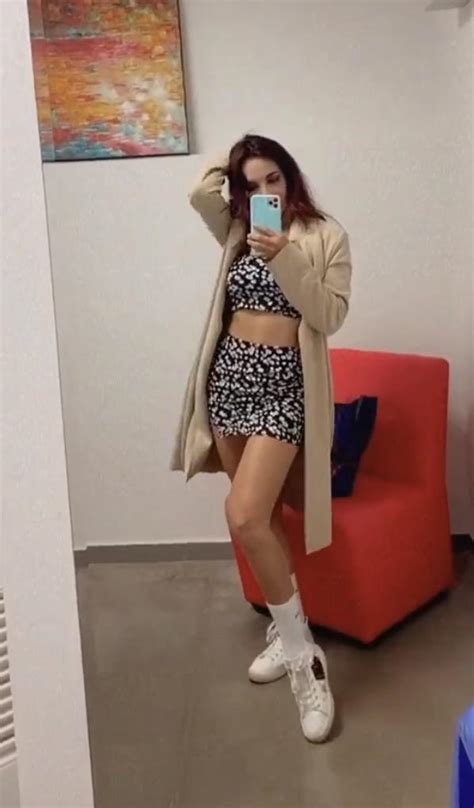 Selfie Scrolller