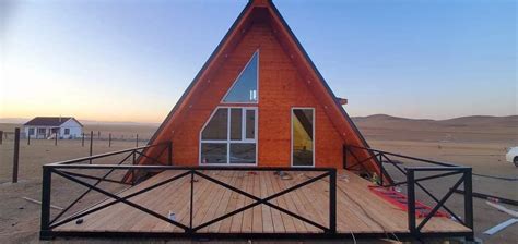 Зуслангийн Байшин Констракшн ххк Хаврын тэргүүн сарын Шинийн 15 ны Билэгт сайн өдрийн мэндийг