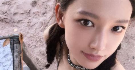 우주소녀 출신 성소 아찔한 비키니 자태로 섹시美 ‘뿜뿜