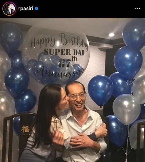 “อุ๋ม อาภาศิริ” เผยข่าวเศร้า คุณพ่อจากไปในวัย 94 โพสต์ซึ้งฝากกอดแม่ด้วย