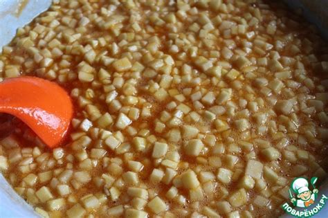 Яблочный конфитюр с морошкой и мартини – кулинарный рецепт