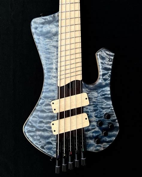 Extreman Headless Db Mgbass Guitars
