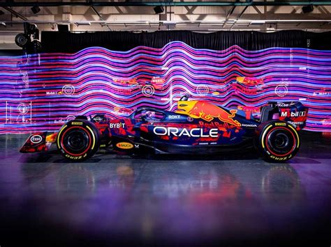 El Rb20 De ‘checo Pérez Lucirá Así Para El Gp De Gran Bretaña