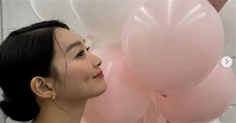 신민아 ♥︎김우빈 반할 수밖에 없는 보조개 여신 [★shot ]