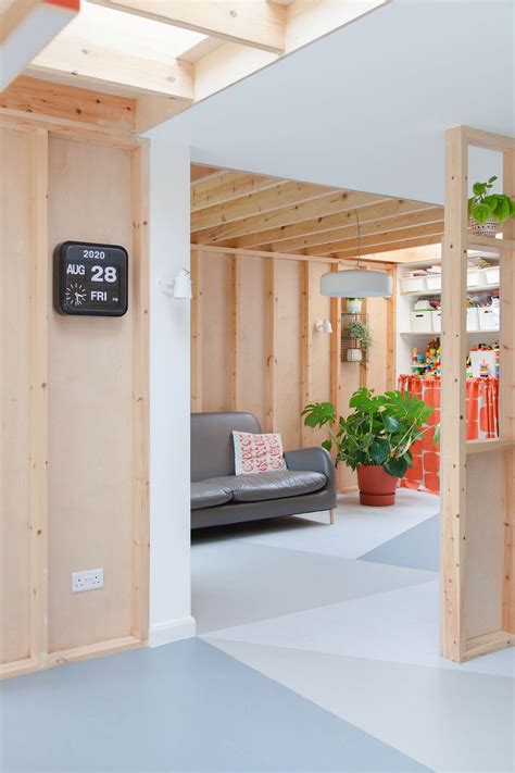 A London Town House Gets An Open Feel With Plywood Partitions