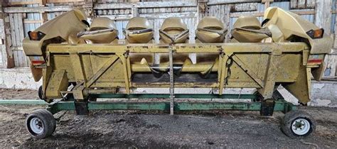 this item selling absolute ~~~ new holland 996 header 6 30 row