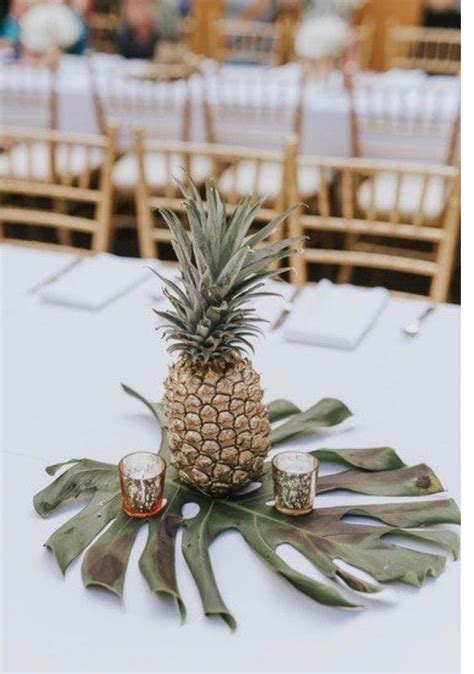 Pin By M On Reception Tables Wedding Floral Centerpieces Wedding