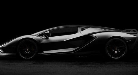 All About Lamborghinis Carbon Fibre Monocoque Dubizzle