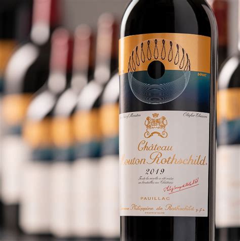 와인 라벨은 어떻게 디자인될까 Heypop