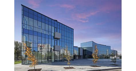 Новопостроеният Център за върхови постижения в Пловдив с награда “Сграда на годината 2022 г