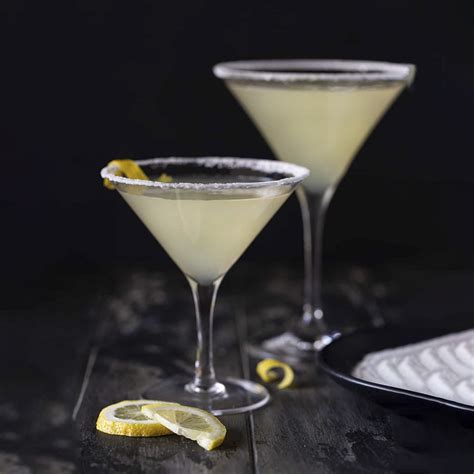 무라카미 하루키 소설 속 칵테일 레시피 6선 온큐레이션