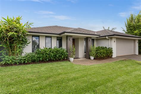 45 Trevean Drive Kleinton Qld 4352 Domain