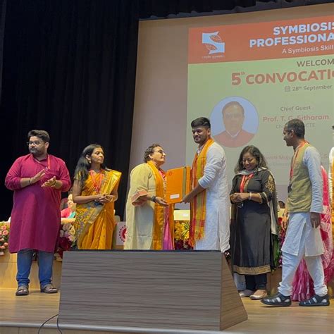 Vishal Rajput On Linkedin Graduation Bba Digitalmediamarketing