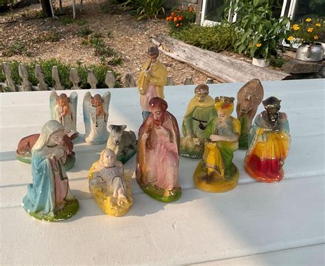 Vintage Chalkware Nativity Set 1940s1950s 12 Pieces Etsy