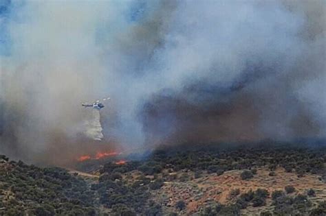 Raging Fire North Of Reno Burns 1 500 Acres Las Vegas Review Journal