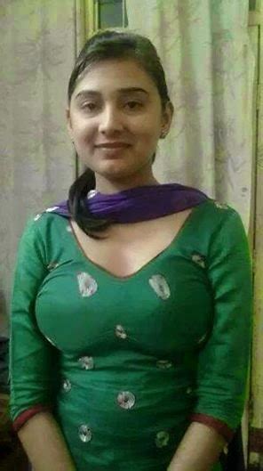 মাকে চুদে নিশ্চয়ই অনেক বেশি মজা ~ Bangla Choti