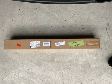 997 Door Sill Set New In Box Left 99755101904a03 And Right 997
