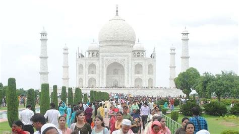 Most Indigenous Tourists Visited The Taj Mahal Know How Many People