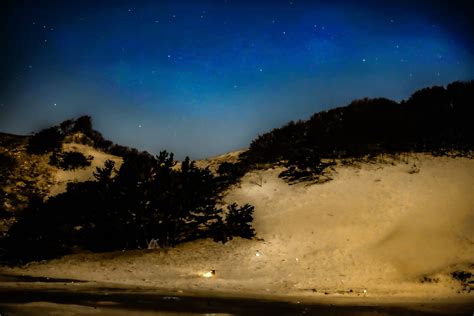 진욱 아주작은사진전시회 여름의채색 바닷가의캠핑 사슴섬 굴업도 내마음에너를담아 개정판 출판기념 다시 가야 할 섬이다 이튿날 담은 사진이 촛점이 다 날라갔다