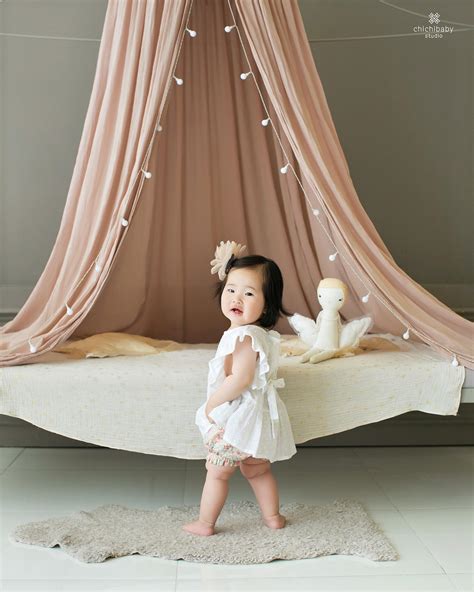 치치베이비스튜디오 📸Ⓒⓗⓘⓒⓗⓘⓑⓐⓑⓨ 까꿍😍 예쁜 돌 공주님이예요🥰 뒤 돌아볼때 심쿵💕 돌