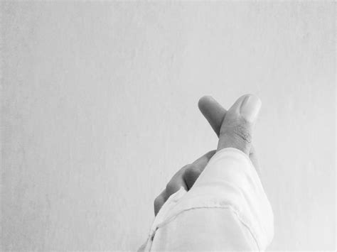 [1 2] Nebula Lee Felix Sudah Terbit