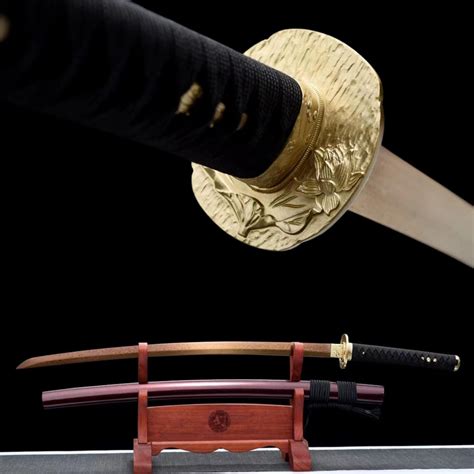 Handcrafted Katana Japanese Samurai Sword With Damascus Folded Steel