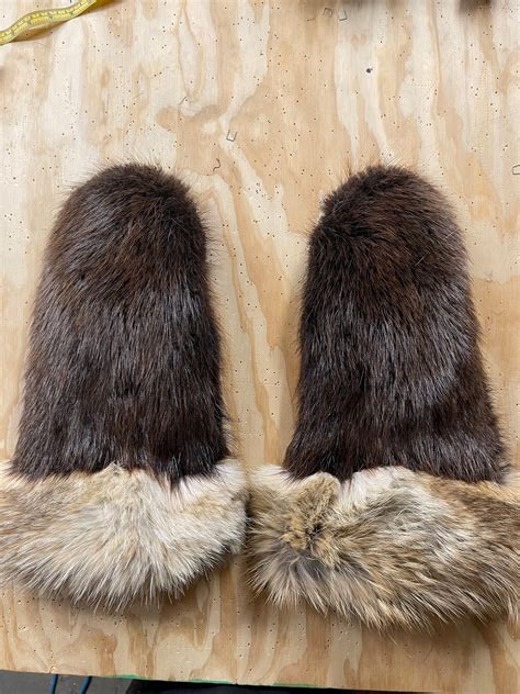 Beaver Fur Gauntlet Mittens With Coyote Trim Etsy