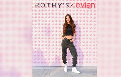 Emily Ratajkowski Forever 21 Shoot