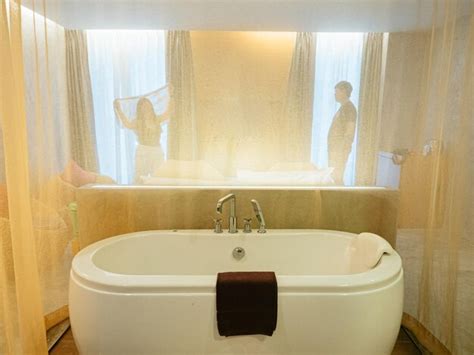 6000 Seducive Pictures