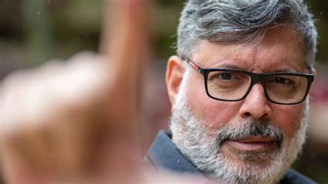 Alexandre Frota Sinaliza Para A Esquerda