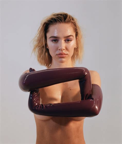 Delilah Belle Hamlin The Fappening Nude 8 Photos The Fappening