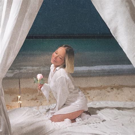 Gülçin Ergül Deli Gibi Sev Lyrics Genius Lyrics