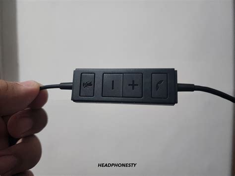 Logitech H E Review Low Cost Clear Calls Headphonesty