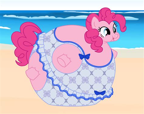 Balloonie Pinkie Pie At The Beach By Blbr On Deviantart
