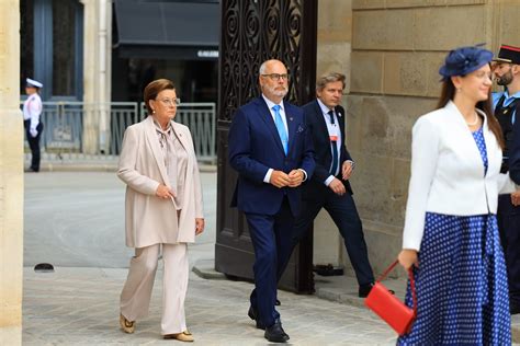 ФОТО президент Эстонии Алар Карис встретился с Эммануэлем Макроном Эстония Err