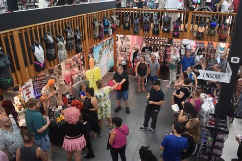 Fairvilla Fairvillas Sexy Summer Party The Real Facebook