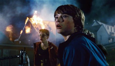 First Look New ‘super 8 Train Clips The Reel Bits