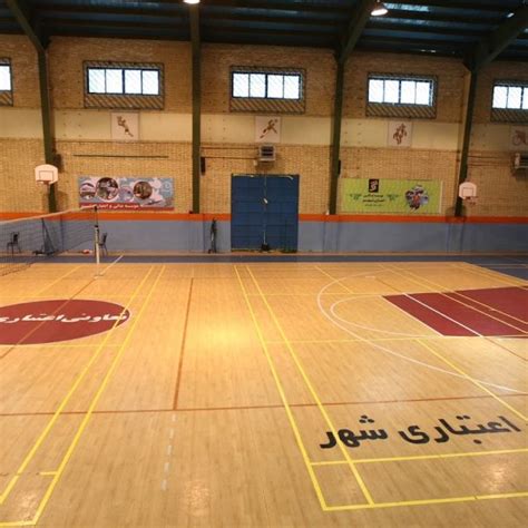 هم تیمی سالن‌های فوتسال