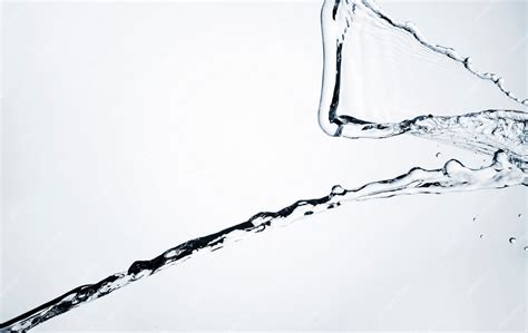 밝은 배경에 현실적인 물 동적 무료 사진