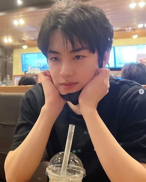 존잘남 보는 릴카 눈빛 커뮤니티 아프리카tv E스포츠