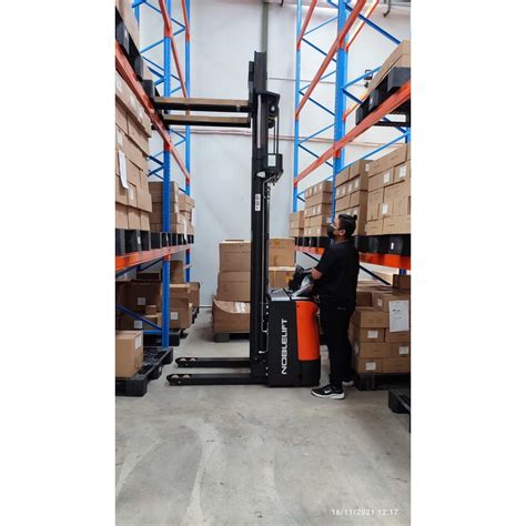 Jual Hand Stacker Electric 6 Meter Hand Stacker Elektrik 6 M Noblelift Shopee Indonesia