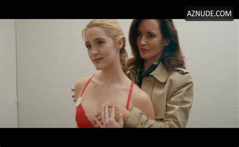 Kristin Davis Greer Grammer Lesbian Underwear Scene In Deadly