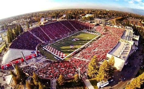Great Air Pic Of Fresno State University Bulldog Stadium Stadium